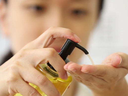 6 Ways to Step Up Your In-Shower Game